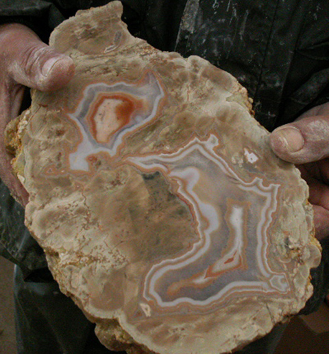 Composition des pierres fines - Mine d'agates du Mont Lyall